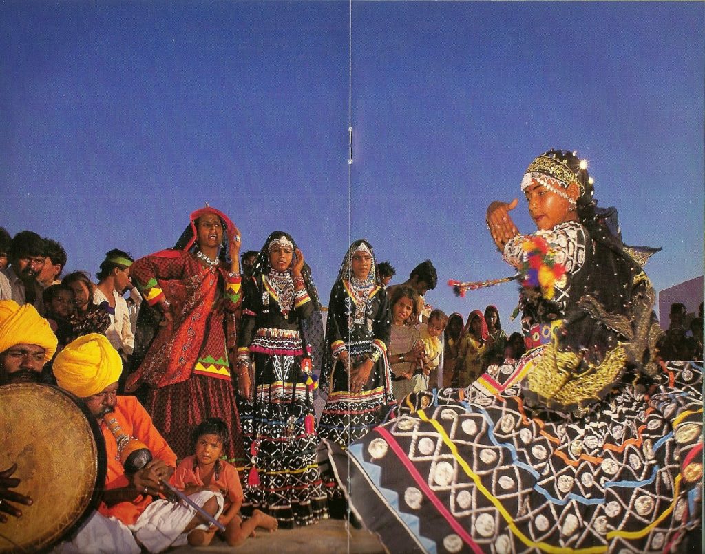 The Cultural Phenomenon: The Gypsy Music of Romania - unitedfnafans